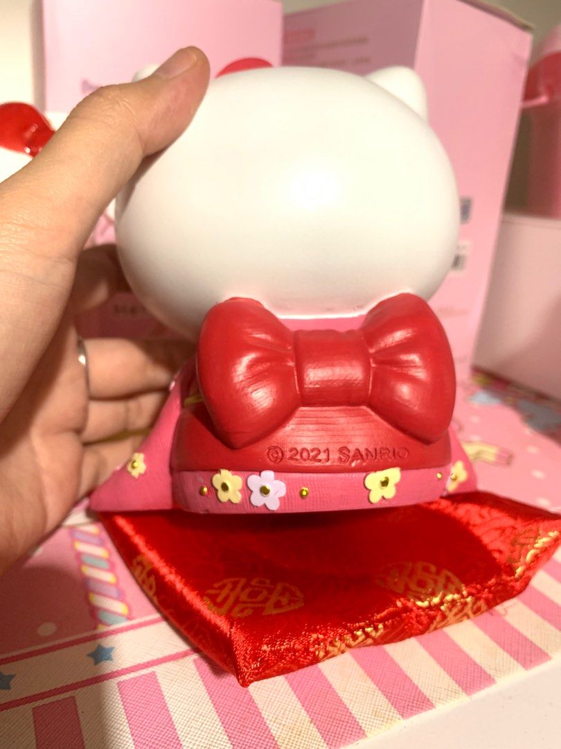 Original sanrio hello kitty piggy bank, Hobbies & Toys, Collectibles ...