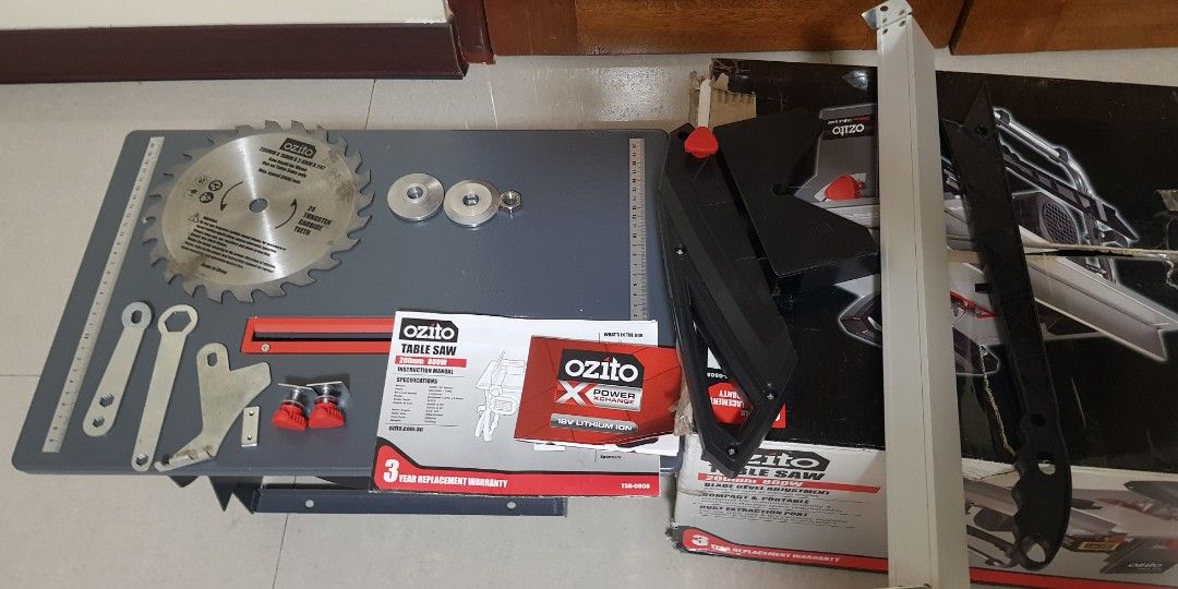 Ozito table saw 200mm 800w, Commercial & Industrial, Construction Tools ...