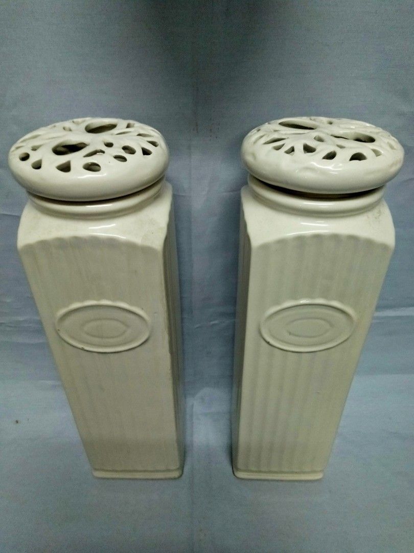 Pair of Ceramic Pasta Container with Lid, Furniture & Home Living ...