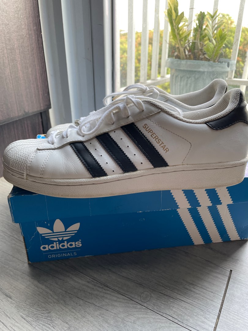 Pre-loved Adidas Superstar on Carousell