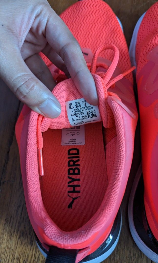 Puma Zone XT (Neon Pink), Women's Fashion, Footwear, Sneakers on Carousell