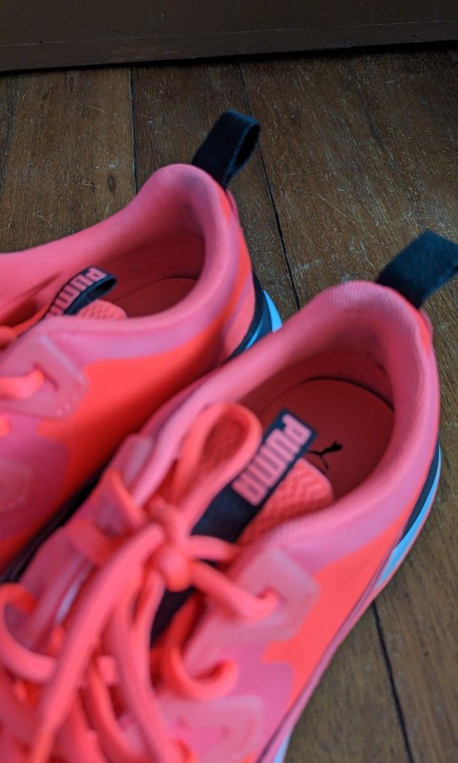 Puma Zone XT (Neon Pink), Women's Fashion, Footwear, Sneakers on Carousell