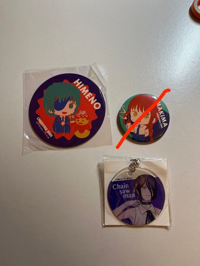 Rare Chainsaw Man assorted merch: badge coaster and keychain, Hobbies ...