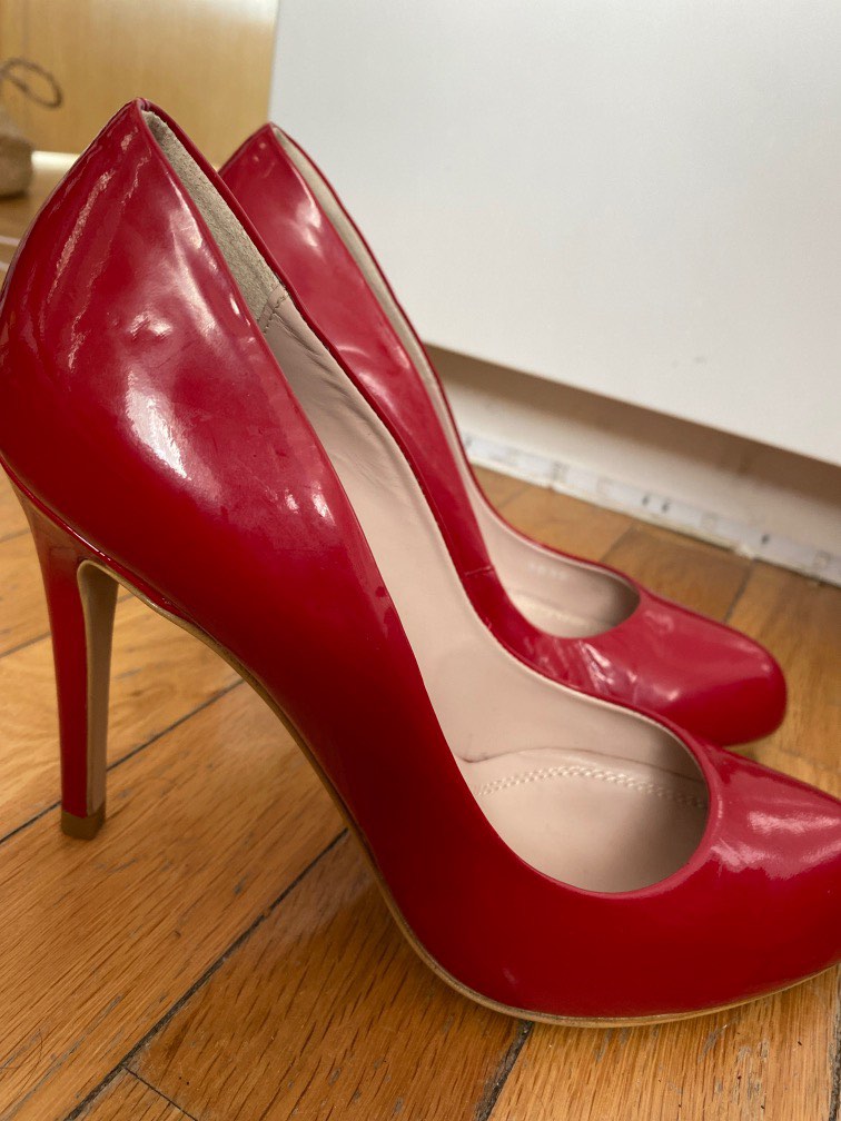 red heels, Women's Fashion, Footwear, Heels on Carousell