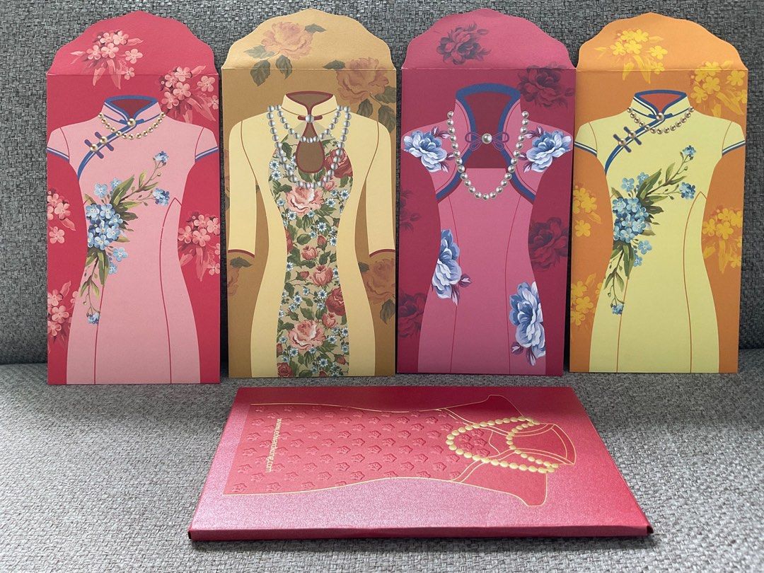 Red packets Beautiful cheongsam, Hobbies & Toys, Stationery & Craft ...
