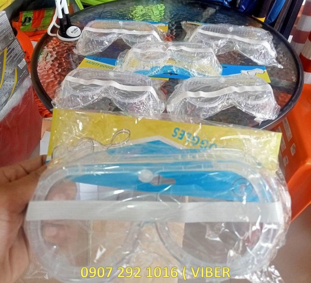 Safety goggles / Glass PPE 7, Commercial & Industrial, Construction ...
