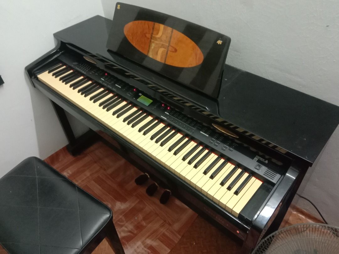 Samick 88 Keys Digital Piano EMU 420, Hobbies & Toys, Music & Media ...
