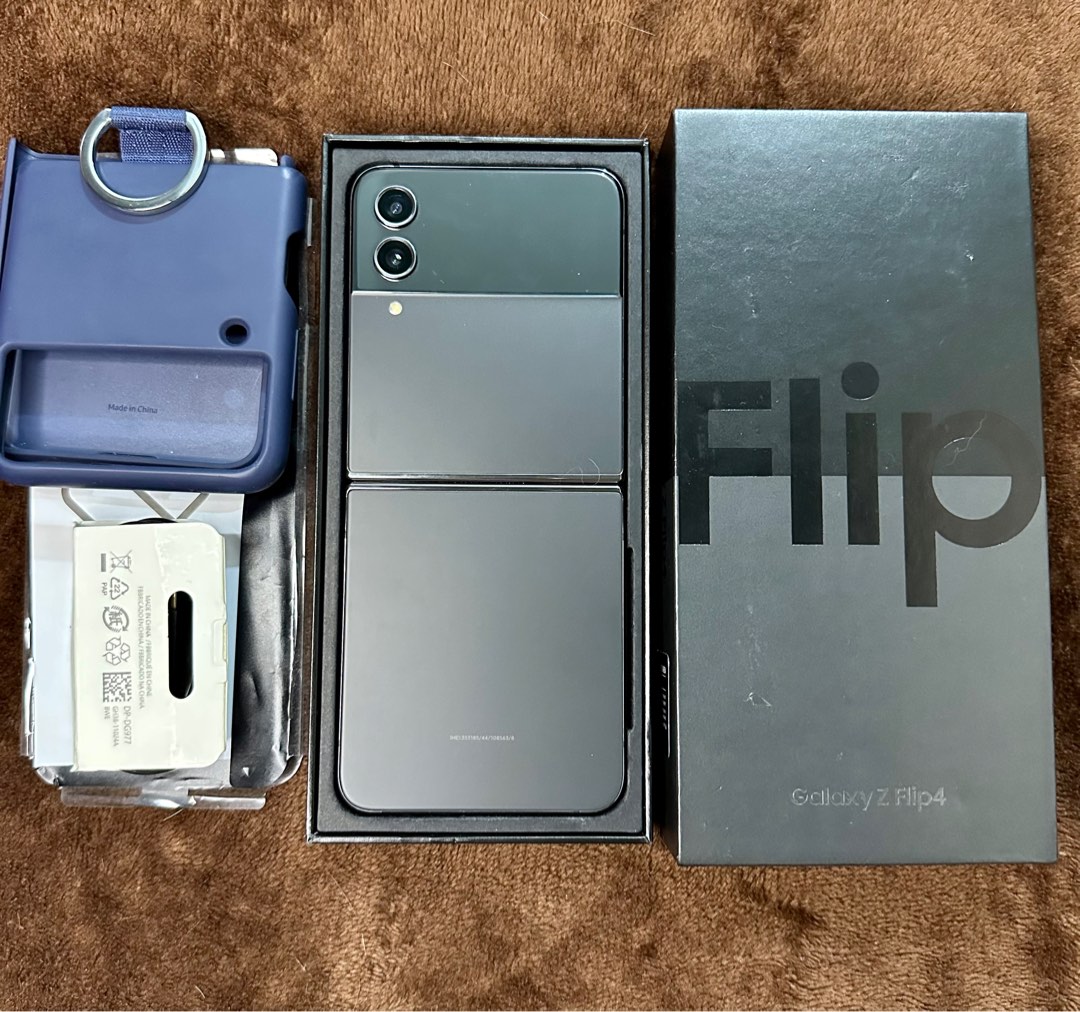 Samsung Z Flip 4 5G Openline for sale or swap, Mobile Phones & Gadgets ...