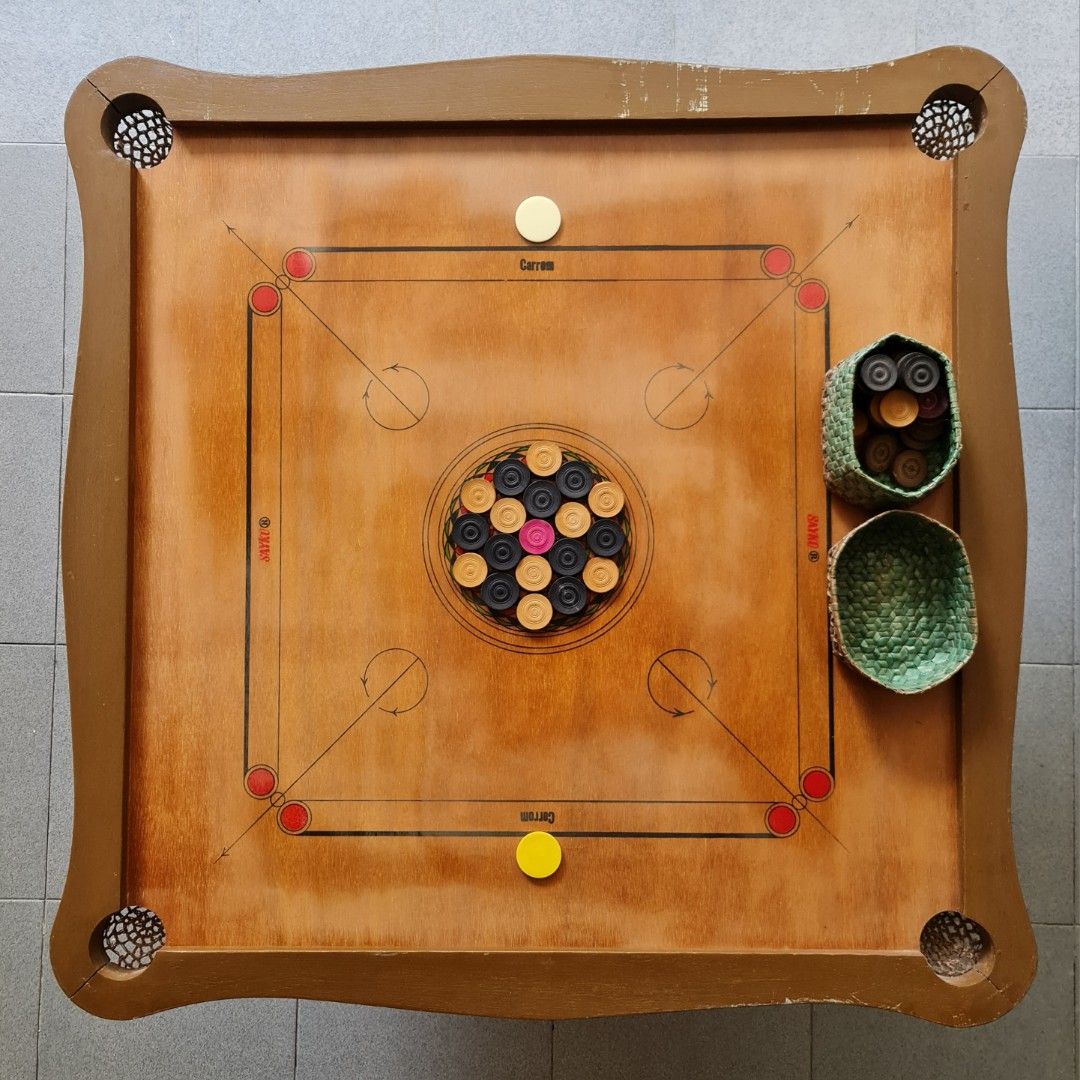 SAYKO CARROM SET tabletop with extra pieces, Hobbies & Toys, Toys ...