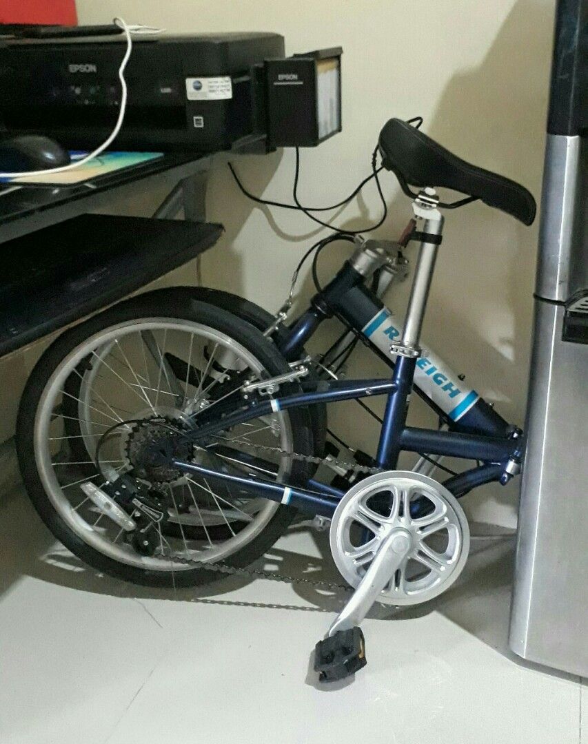 Sepeda Lipat / Folding Bike Raleigh, Aksesoris Mobil di Carousell
