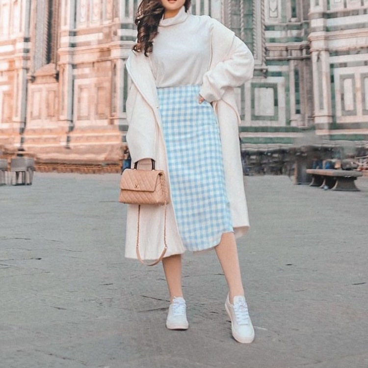 Skirt kotak kotak rok biru putih midi pomelo, Fesyen Wanita, Pakaian ...