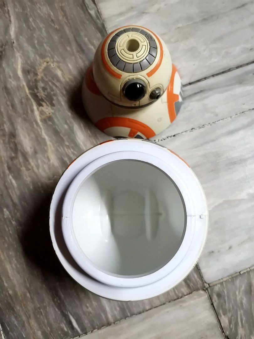 Star Wars BB8 Disney Tumbler Display, Hobbies & Toys, Memorabilia ...