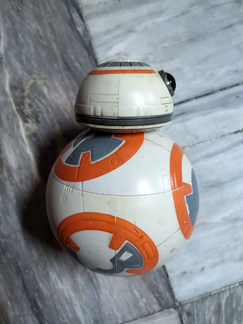 Star Wars BB8 Disney Tumbler Display, Hobbies & Toys, Memorabilia ...