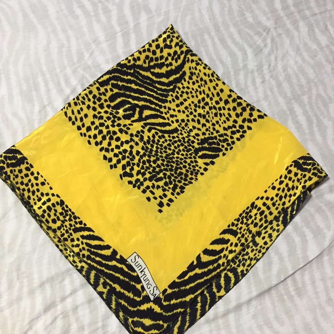 Sunkyung Sa scarf, Women's Fashion, Watches & Accessories, Scarves on ...