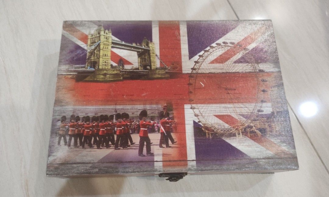 UK-themed storage box, Furniture & Home Living, Home Improvement ...