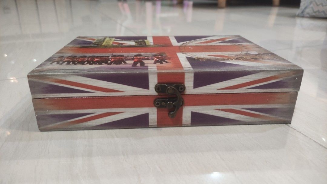 UK-themed storage box, Furniture & Home Living, Home Improvement ...