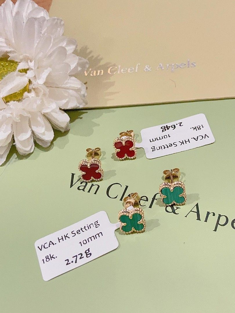 Vca Stud Earring 18k Gold HKS, Women's Fashion, Jewelry & Organizers ...