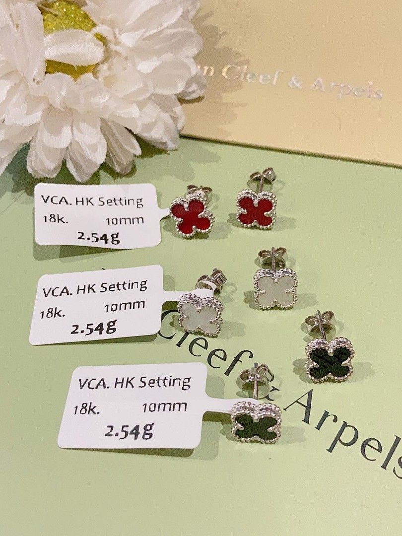 Vca Stud Earring 18k Gold HKS, Women's Fashion, Jewelry & Organizers ...