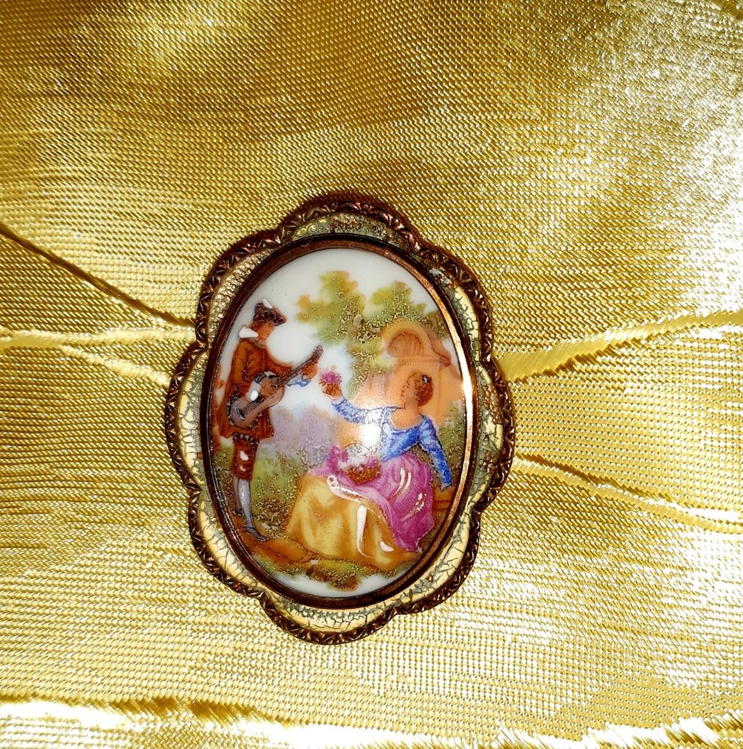 Vintage TLM Thomas L Mott handpainted porcelain brooch, Women's Fashion ...