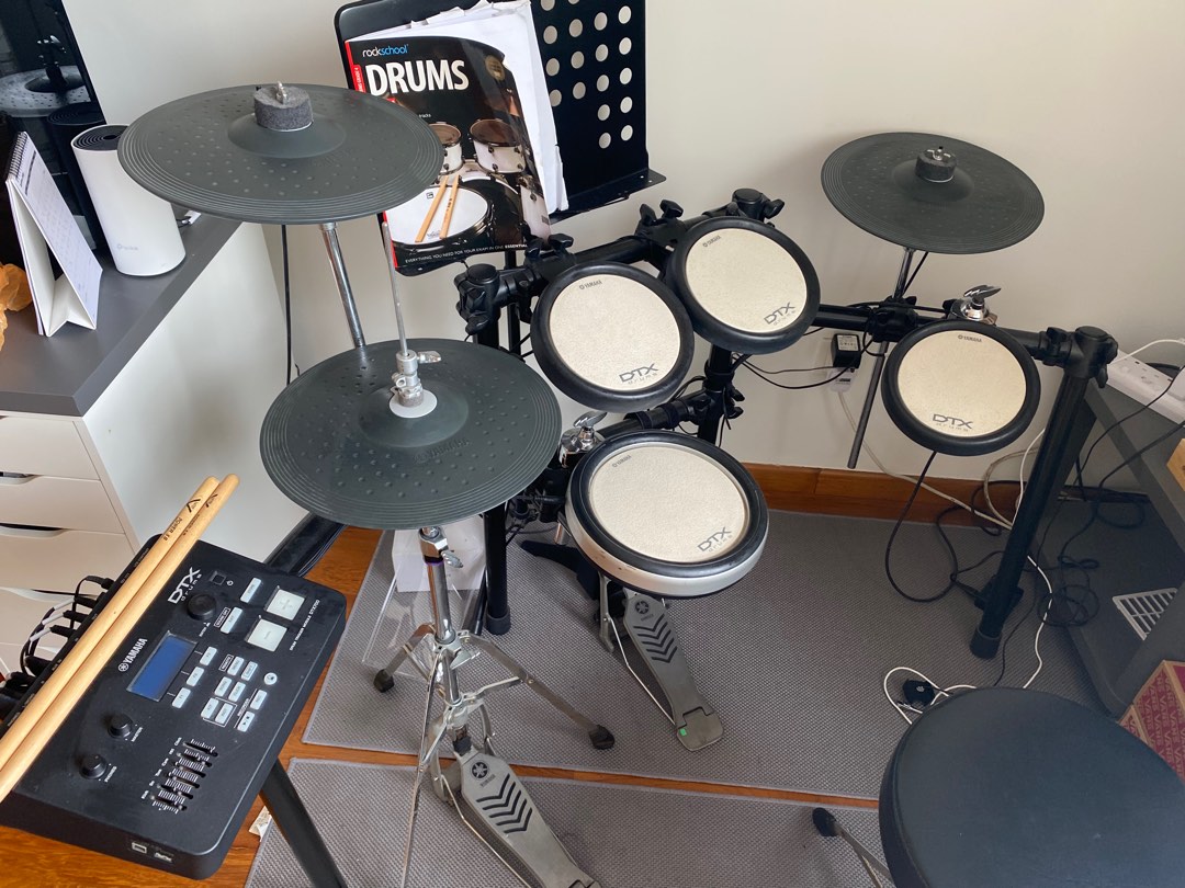 Yamaha dtx 700, Hobbies & Toys, Music & Media, Musical Instruments on ...