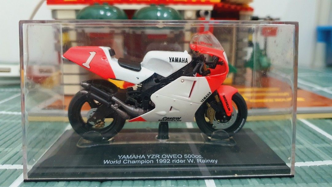 Yamaha YZR 1992 Wayne Rayner, Hobbies & Toys, Collectibles ...
