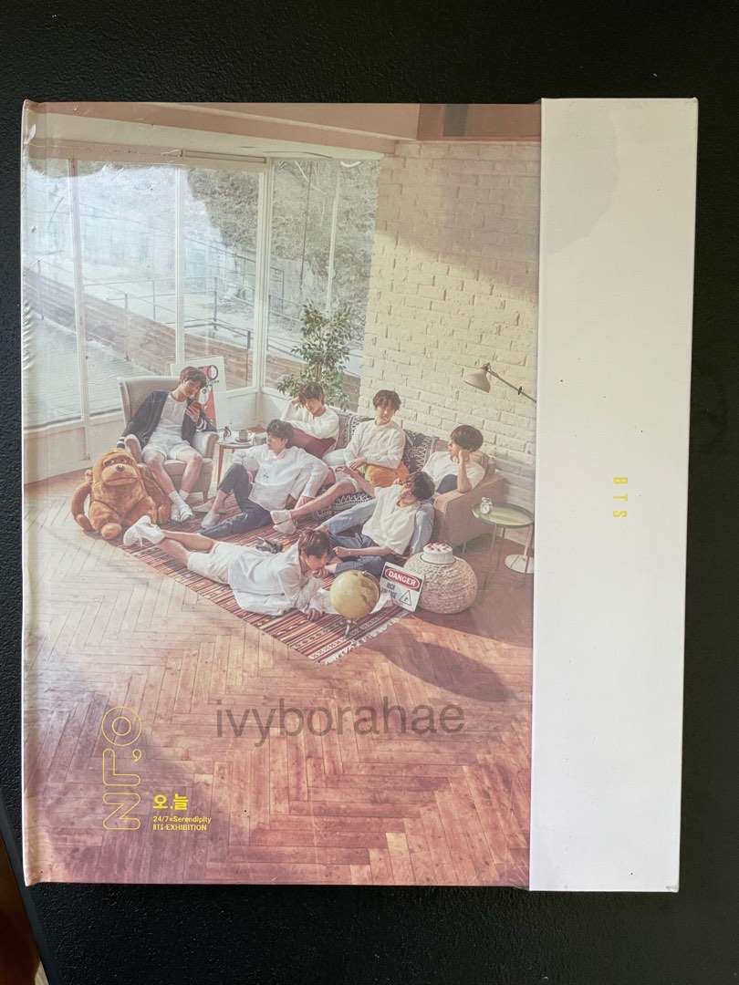 2018 BTS Sealed Oneul Exhibition Photobook, Hobbies & Toys, Memorabilia ...