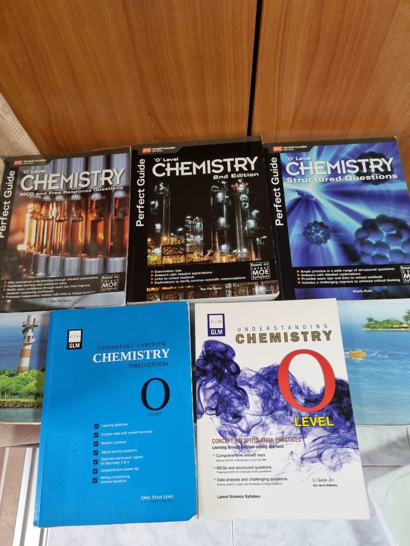 2022 GCE O level Chemistry Guide Bk MCQ and Free Response Questoon ...