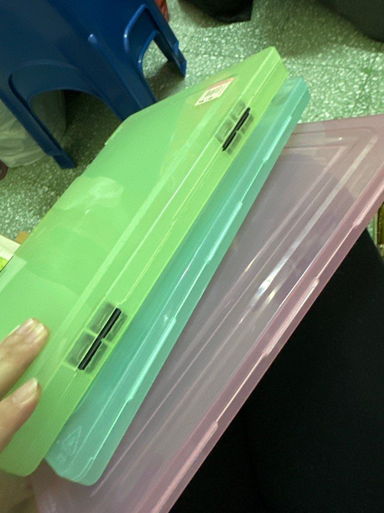 A4 plastic file clip on x 3pcs, Hobbies & Toys, Stationery & Craft ...