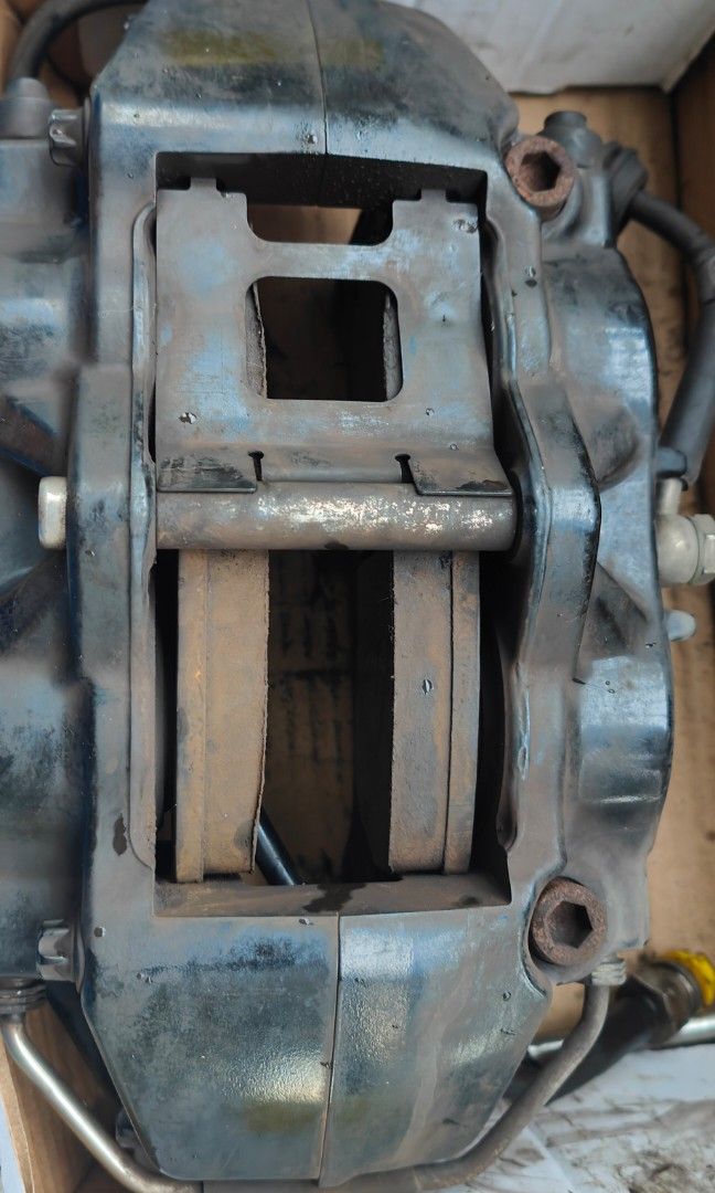 AP Racing CP9200 4pot / 330mm - Authentic, Car Accessories, Accessories ...