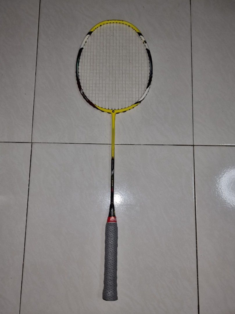 Apacs Edge Saber Slayer Badminton Racket, Sports Equipment, Sports ...