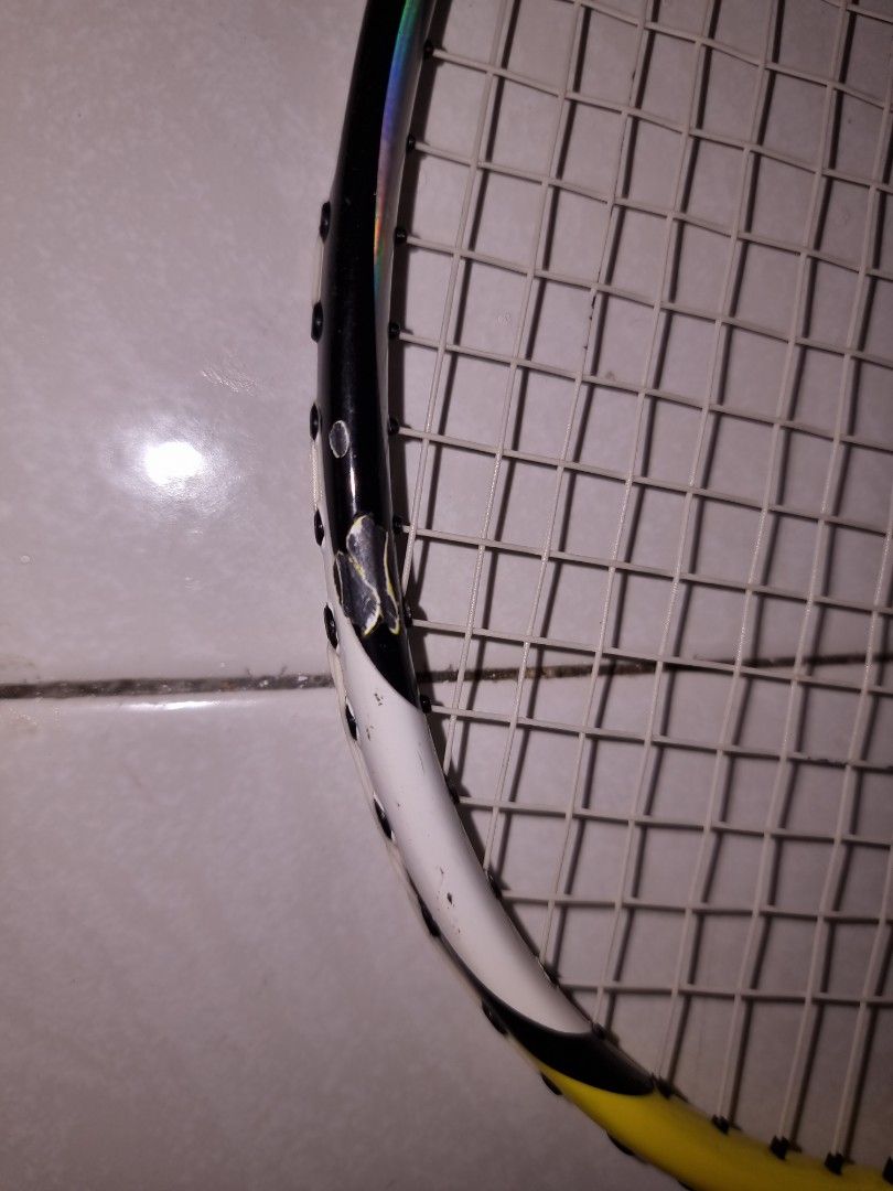 Apacs Edge Saber Slayer Badminton Racket, Sports Equipment, Sports ...