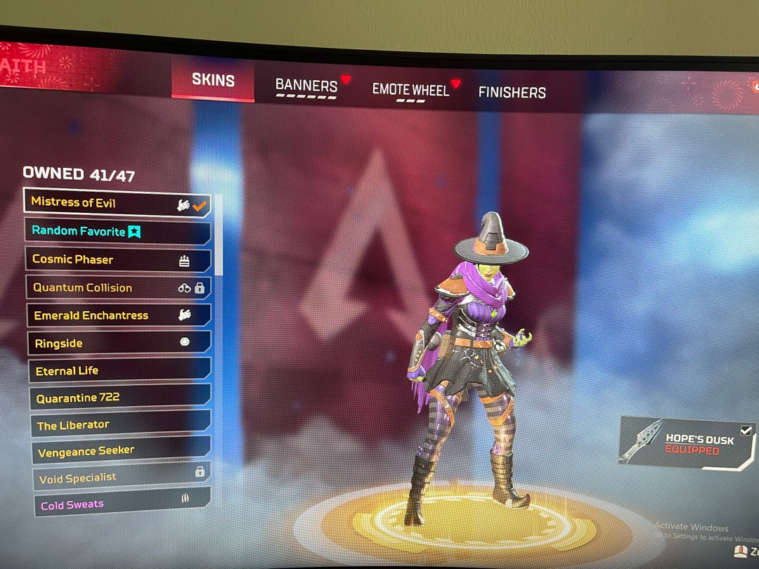 Apex legends 6 heirloom account, Video Gaming, Gaming Accessories, Game ...
