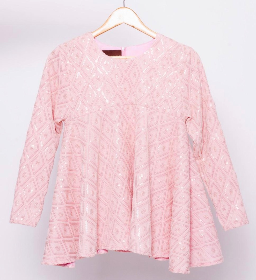 ashanti doll top, Women's Fashion, Tops, Longsleeves on Carousell