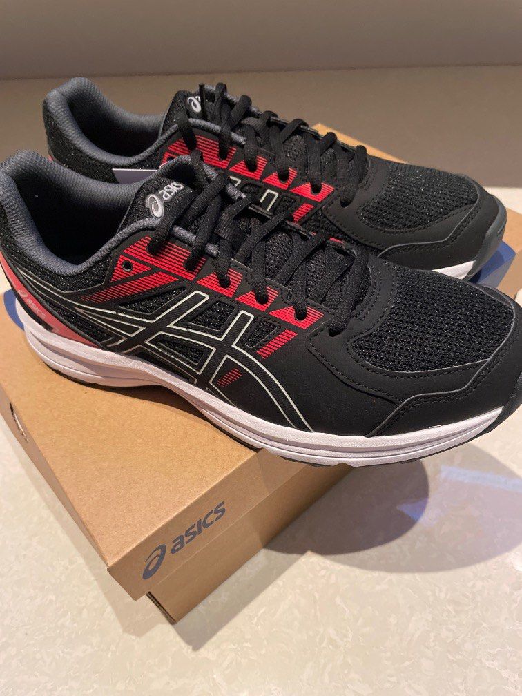 Asics running shoe., Men's Fashion, Footwear, Casual shoes on Carousell