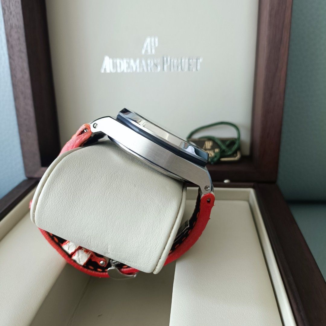 Audemars Piguet Royal Offshore Panda, Luxury, Watches on Carousell