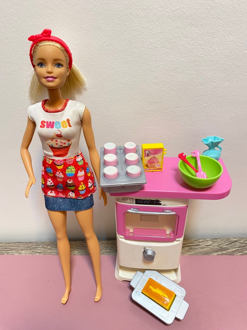 Barbie baking set on Carousell