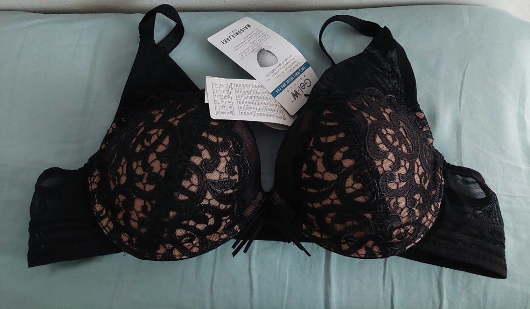 Black Bra, Women's Fashion, New Undergarments & Loungewear on Carousell