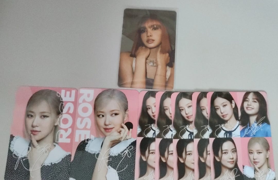Blackpink Oreo Pcs, Hobbies & Toys, Memorabilia & Collectibles, K-Wave ...