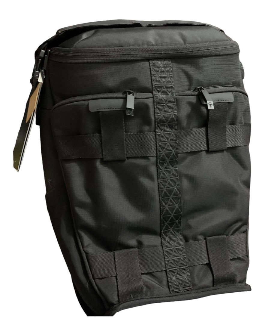 BRAND NEW LENOVO LEGION 15.6" RECON GAMING BACKPACK/ LAPTOP BAG, Men's ...