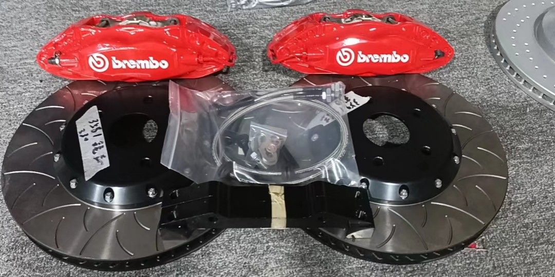 Brembo F40 F50 4Pot Ready Stock, Car Accessories, Accessories on Carousell