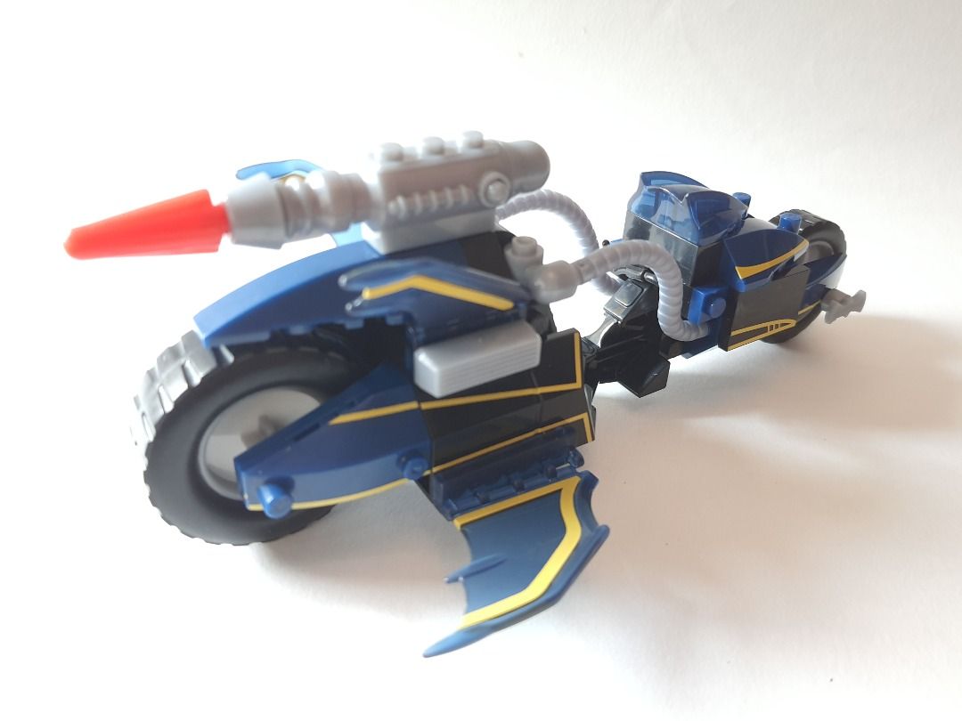 C3 Construction BATMAN Batcycle+ Strert Justice Batman + Man-Bat, 興趣及遊戲 ...