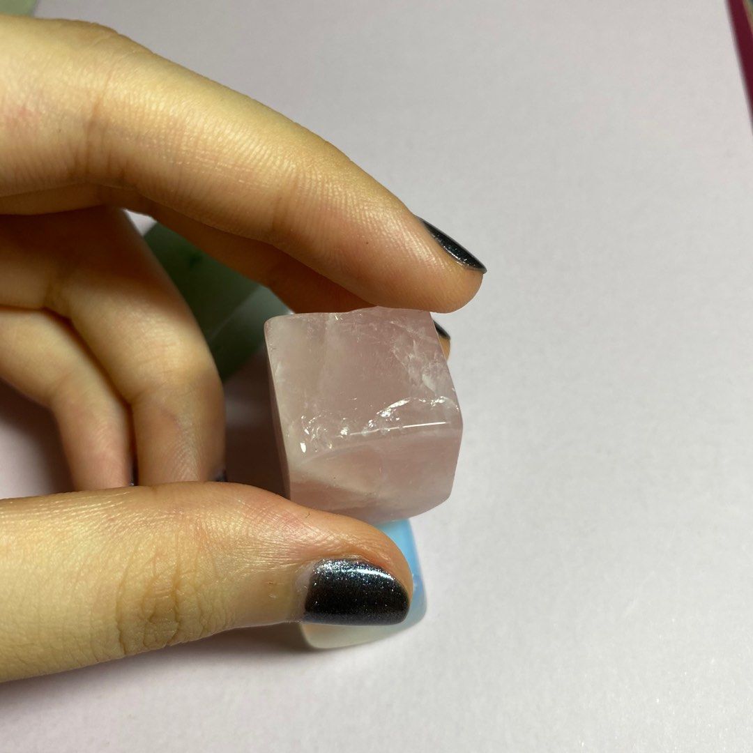 Crystal cubes, Women's Fashion, Jewelry & Organisers, Precious Stones ...