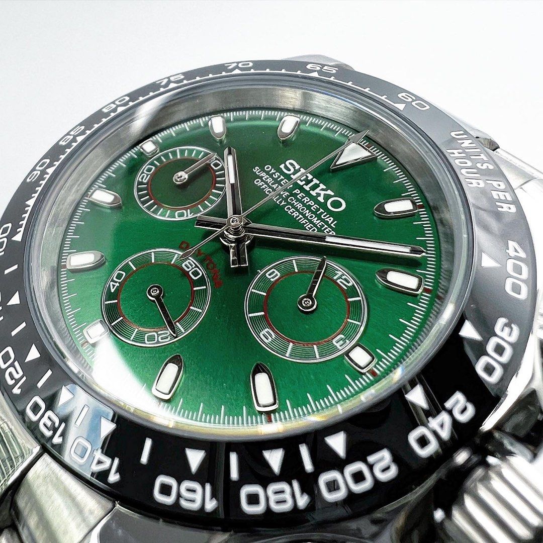 Custom Seiko Mod Green Daytona Quartz Chronograph, Men's Fashion ...