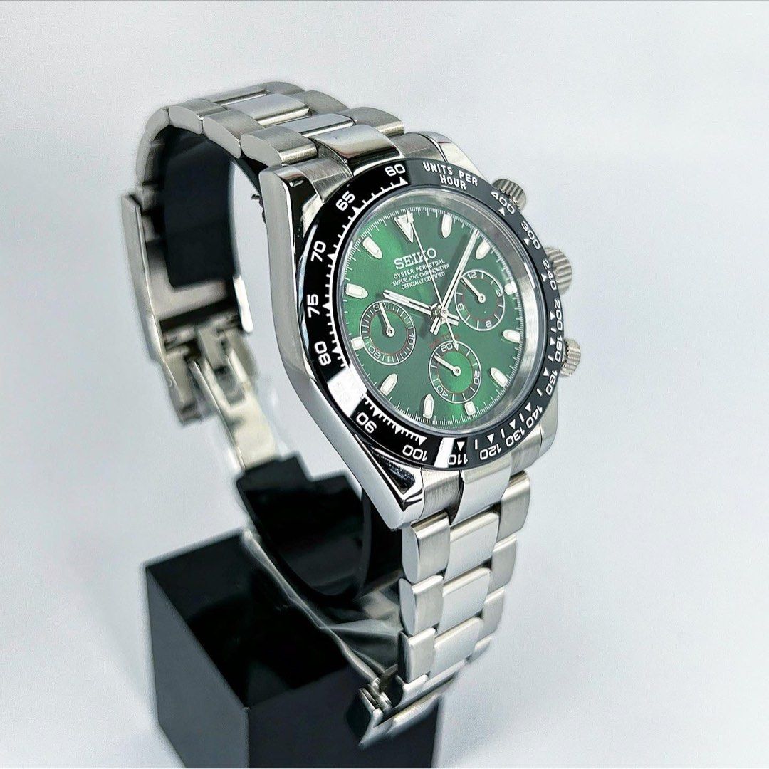 Custom Seiko Mod Green Daytona Quartz Chronograph, Men's Fashion ...