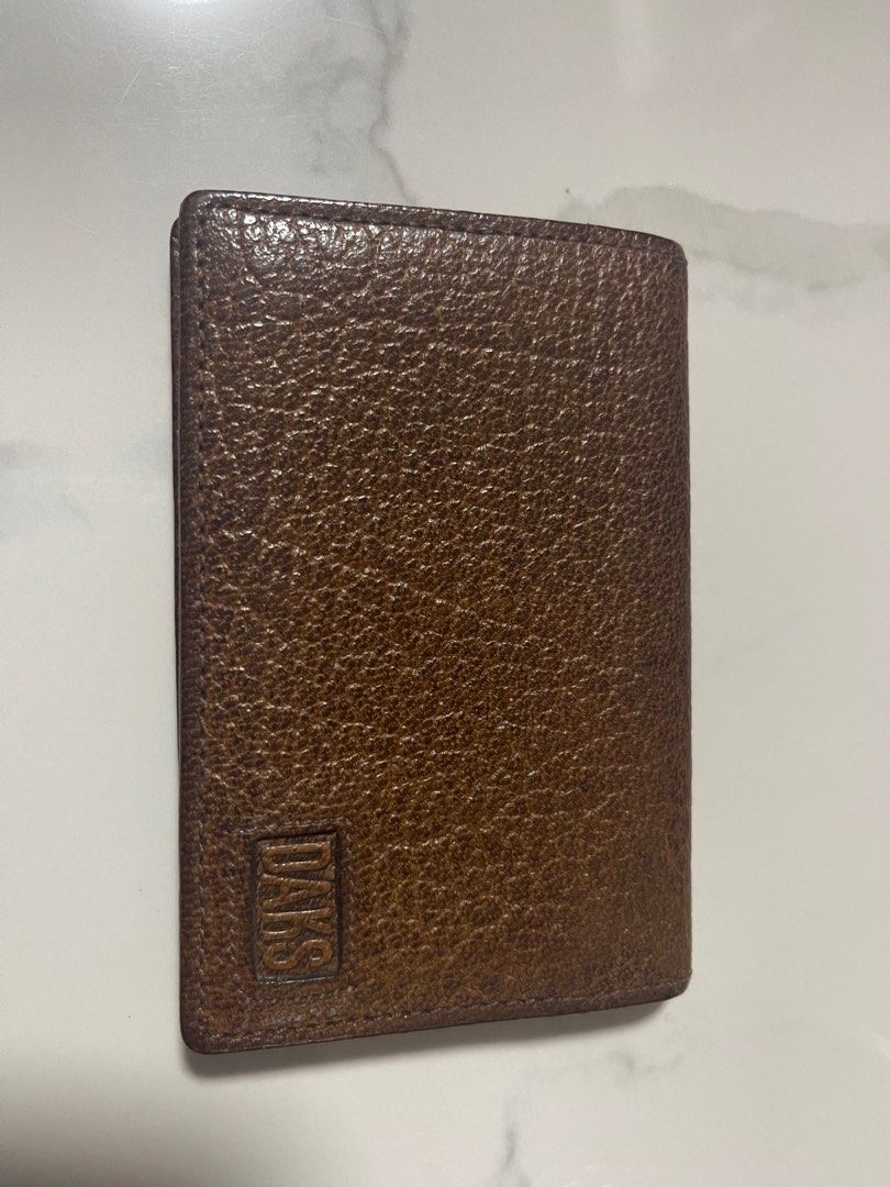 DAKS England (card holder) on Carousell