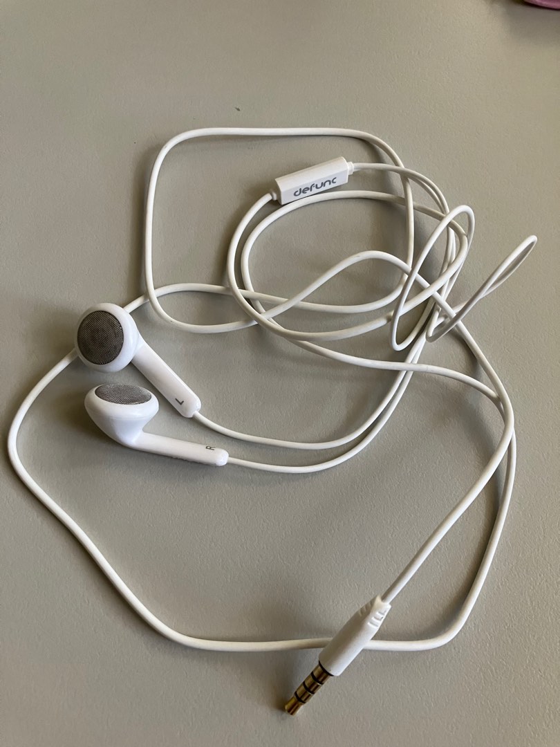 Defunc (Made in Sweden) wired ear phones, Audio, Headphones & Headsets ...