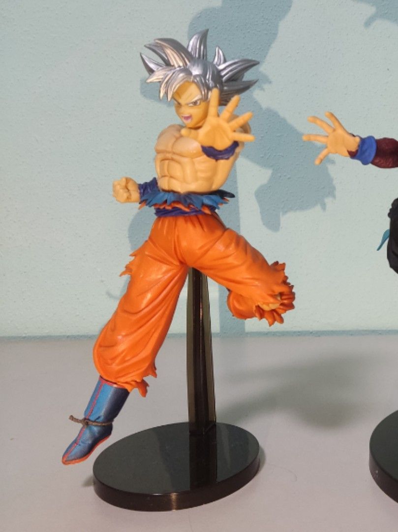 Dragon Ball Ultra Instinct Goku Figure, Hobbies & Toys, Toys & Games on ...