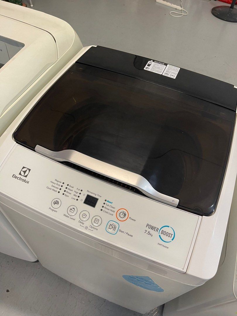 Electrolux 7.5Kg Top Load Washing Machine ( EWT754XW ), TV & Home ...