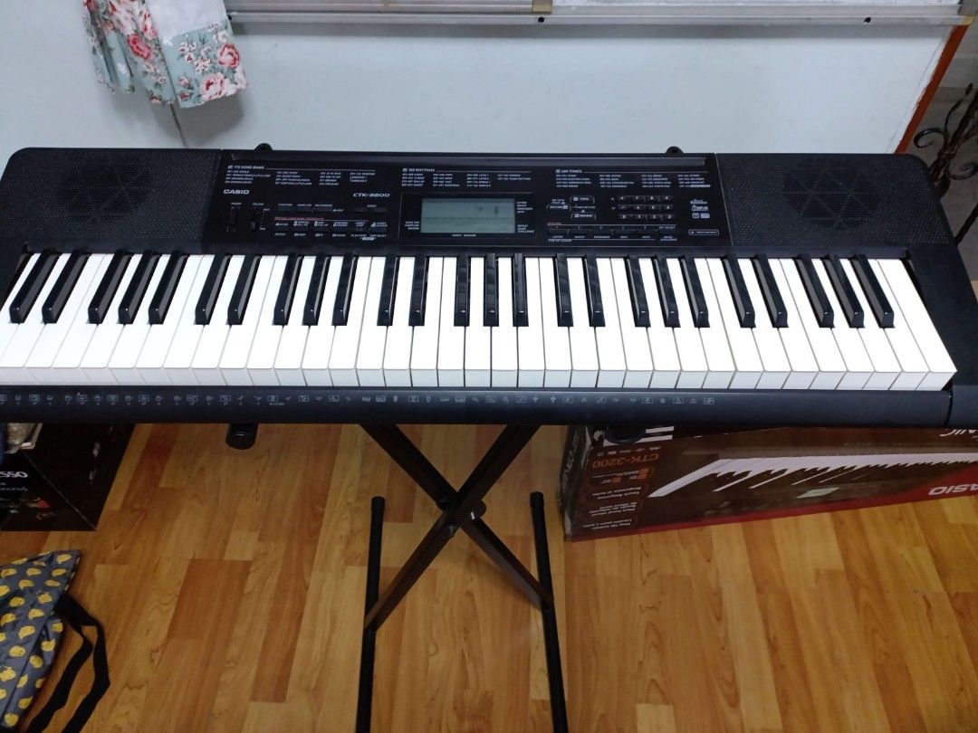 Electronic Keyboard Casio CTK-3200 + Stand, Hobbies & Toys, Music & Media, Musical Instruments ...