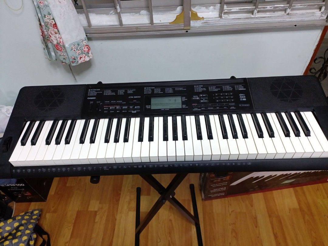Electronic Keyboard Casio CTK-3200 + Stand, Hobbies & Toys, Music ...